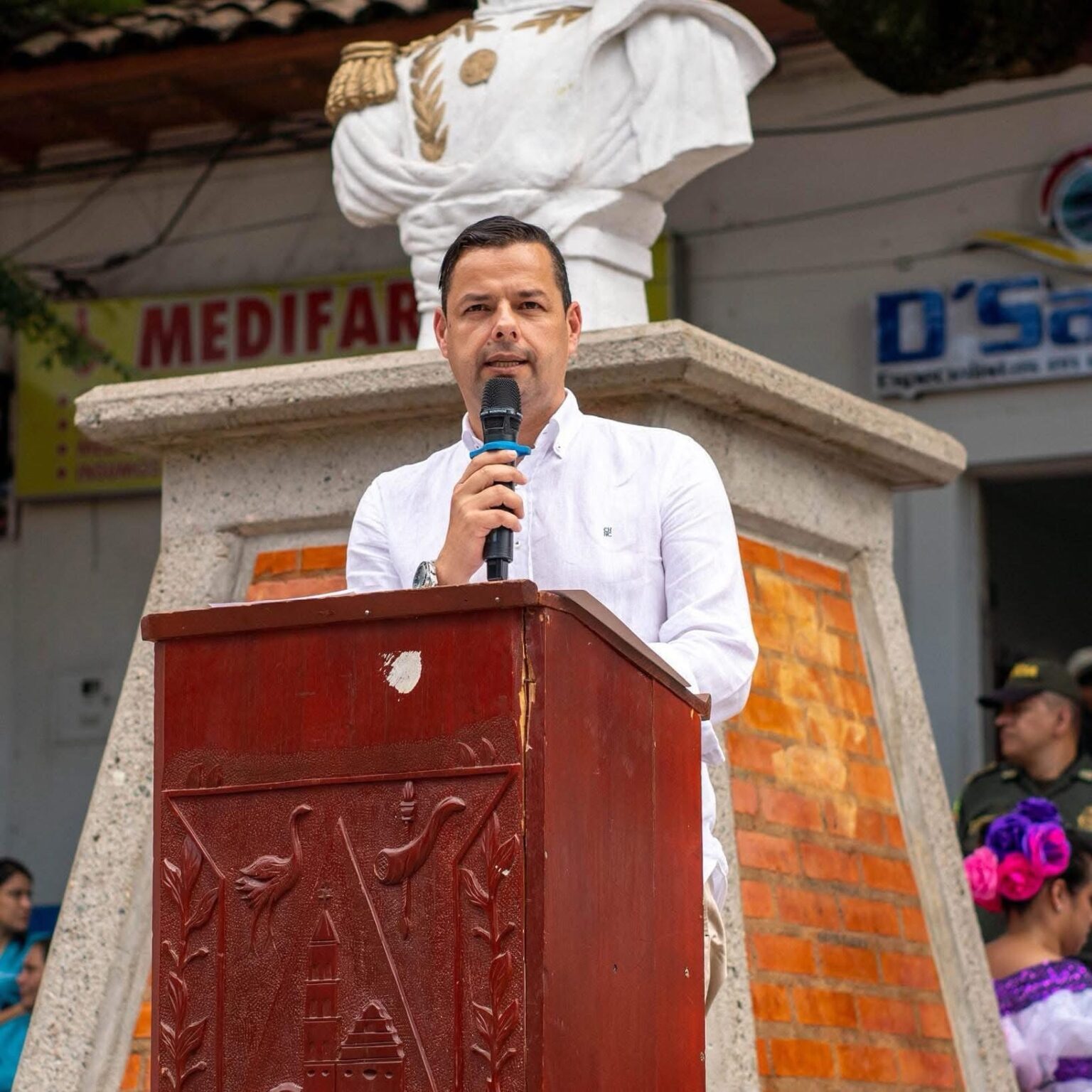 Con Calderón al frente, Garzón renueva su alma: el Parque Simón Bolívar ...